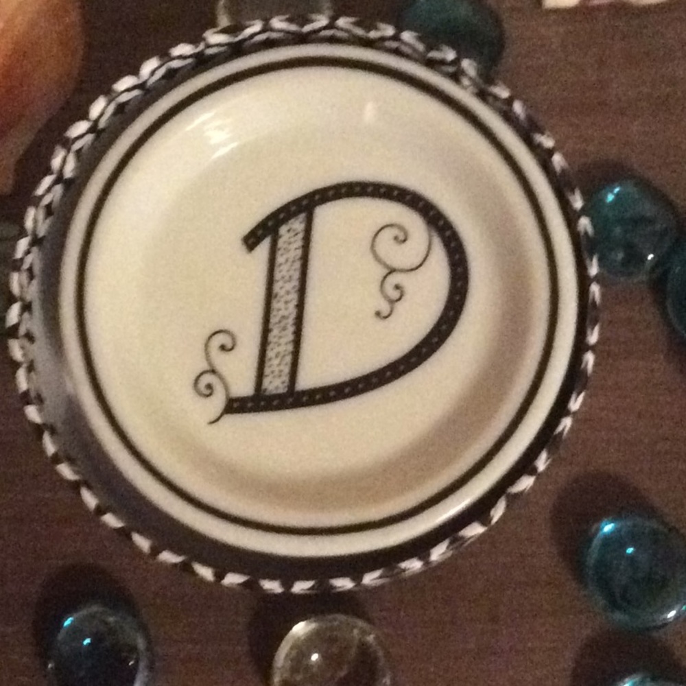 Rosanna | Jewelry | Sale Roseanna One Little Dish D For Your Jewelry ...